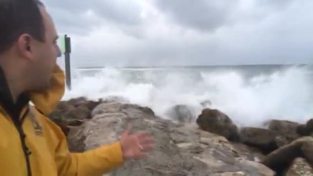 Waves increase at Boca Raton Inlet