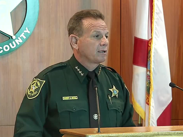 School resource officer never confronted Parkland gunman, sheriff says ...
