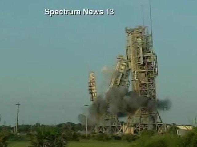 VIDEO: Historic launch towers demolished at Cape Canaveral - wptv.com